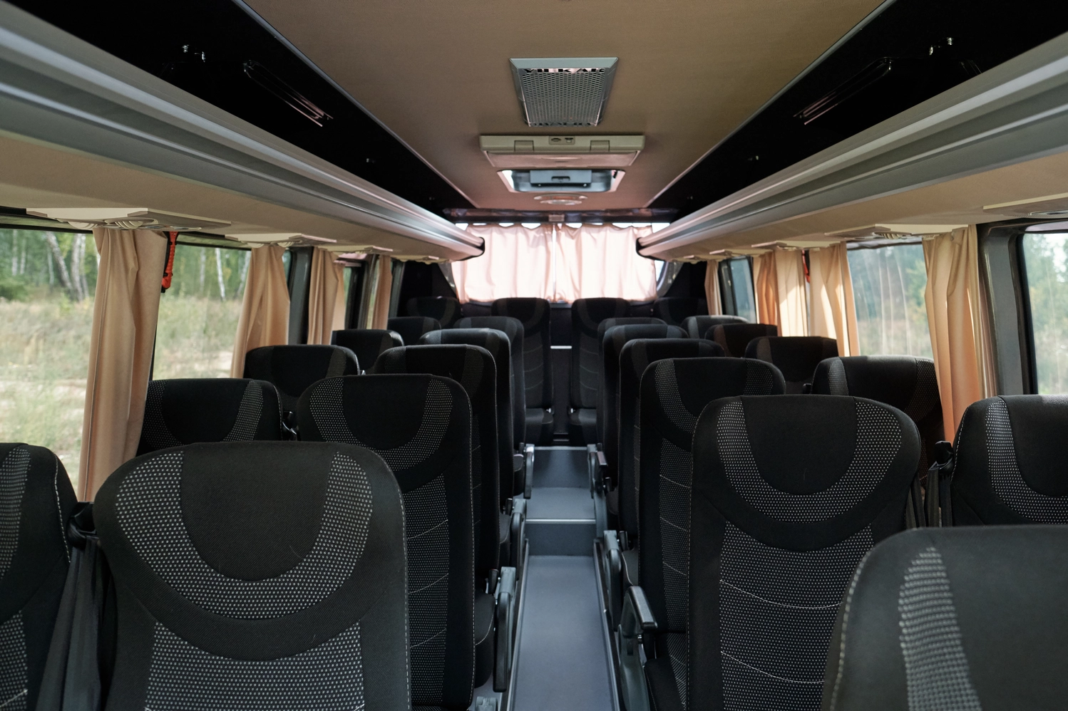 Private Hire Coaches – Smiths Contract and Private Hire Coaches in Cornwall